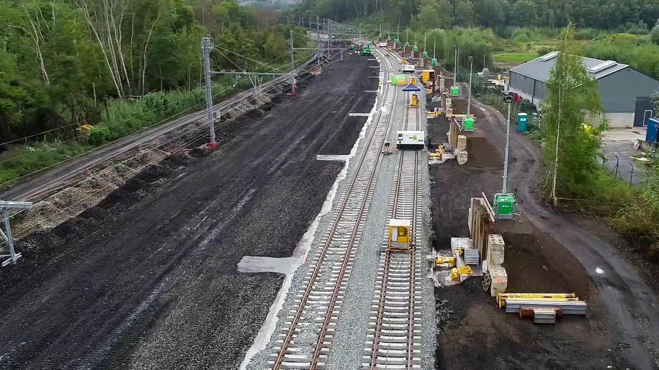 Première Européenne: Infrabel remplace 1 km de voies en un weekend ...
